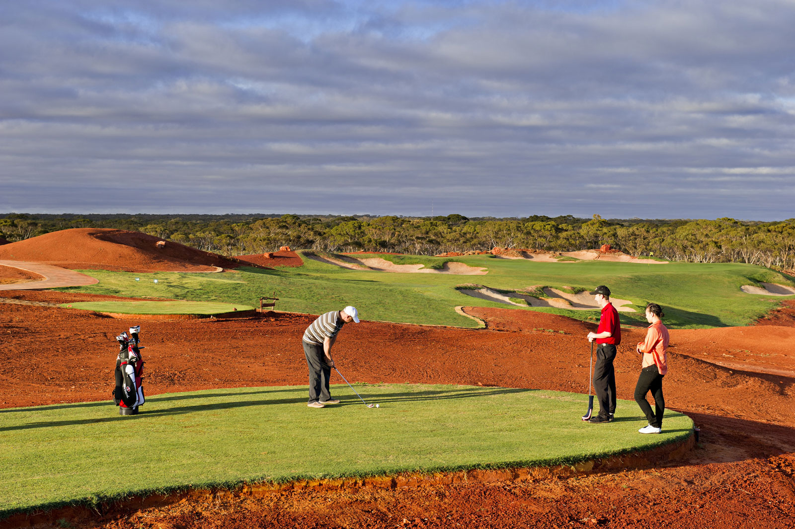 Sân golf Nullabor Links - Sân golf dài nhất thế giới ở Úc - Fantasea Travel